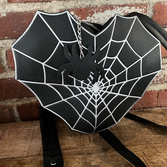 MAD Engine | Bags | Mad Engine Spider Heart Backpack Perfect For ...